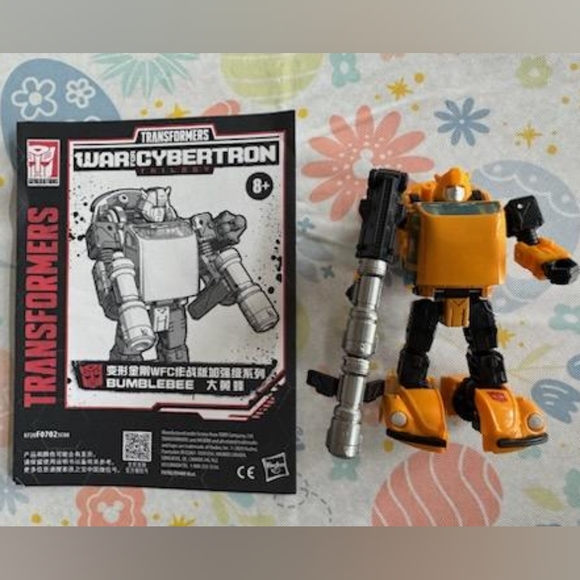 Hasbro | Toys | Hasbro Transformers War For Cybertron Netflix Bumblebee ...
